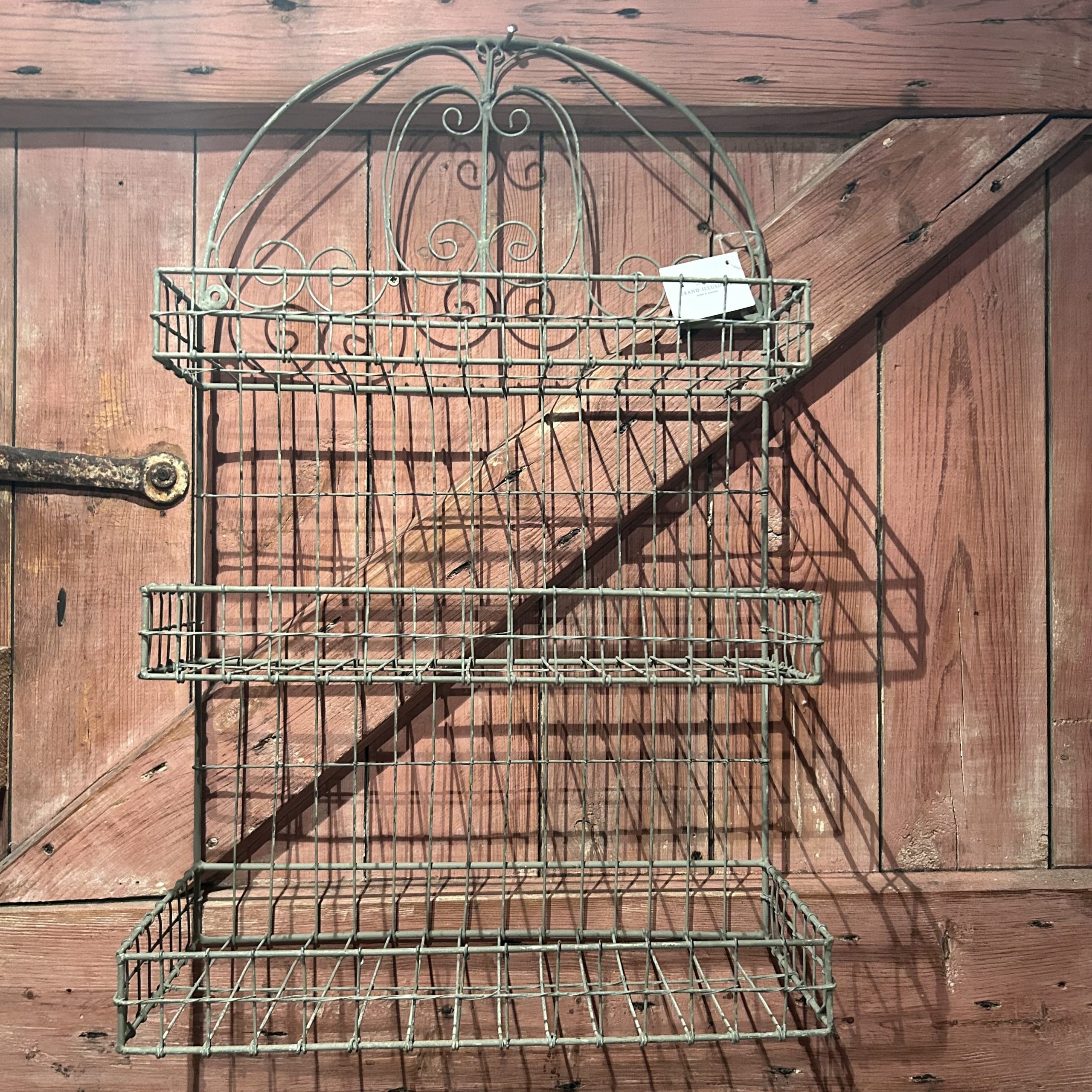 Wire Shelf Unit - 3 Tier - Period Features